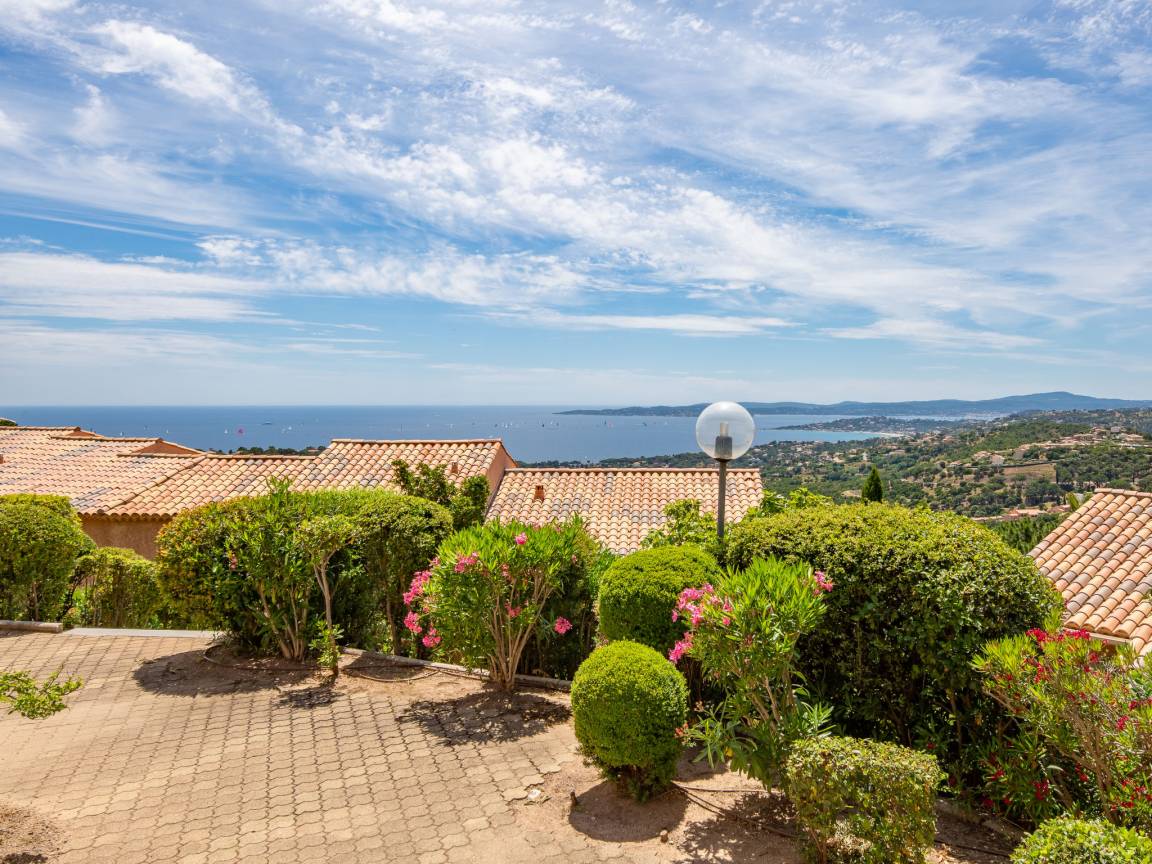 35 M² Ferienwohnung ∙ 1 Schlafzimmer ∙ 2 Gäste - Roquebrune-sur-Argens