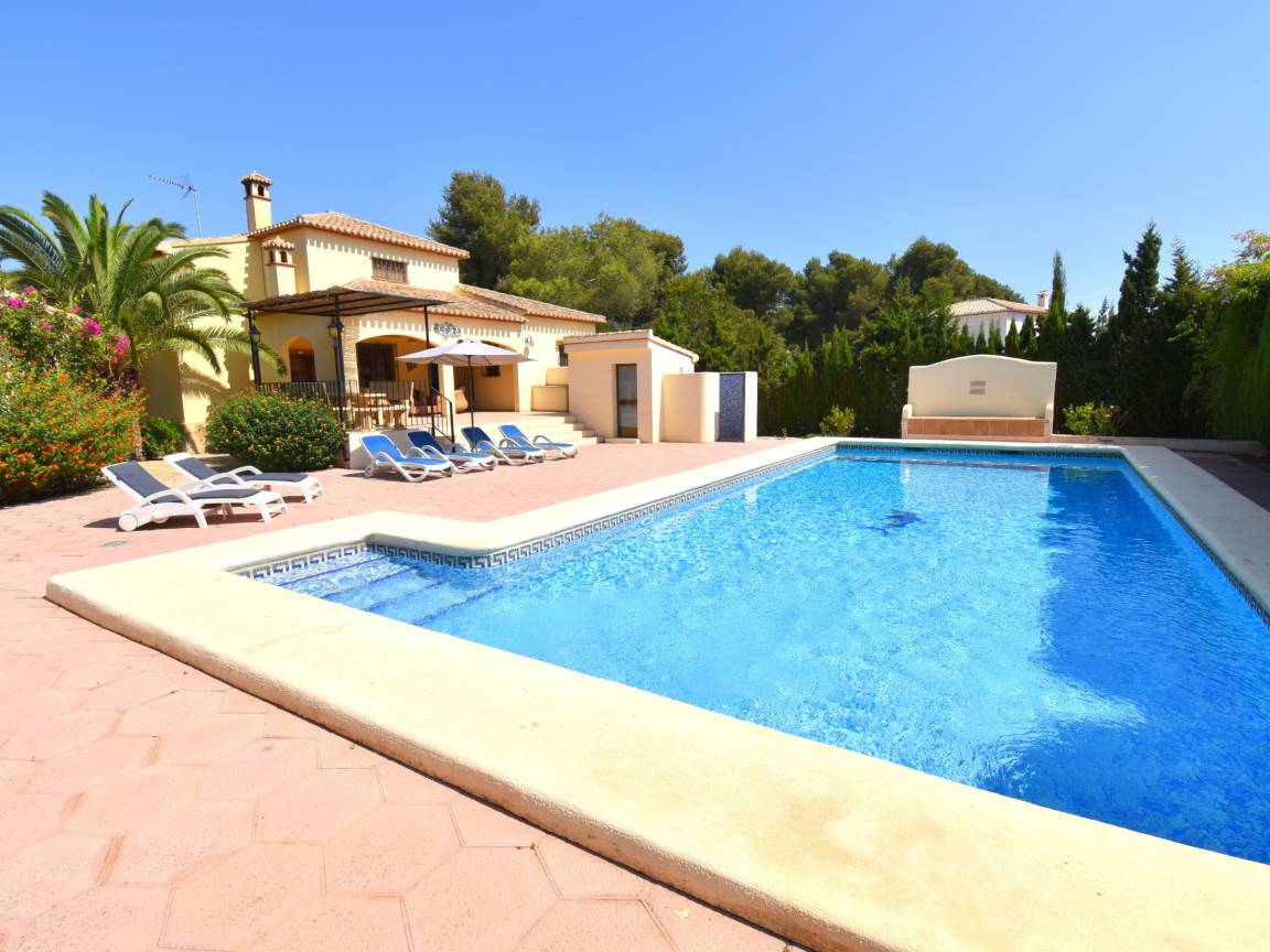 150 M² Chalet ∙ 3 Habitaciones ∙ 6 Huéspedes - Xàbia