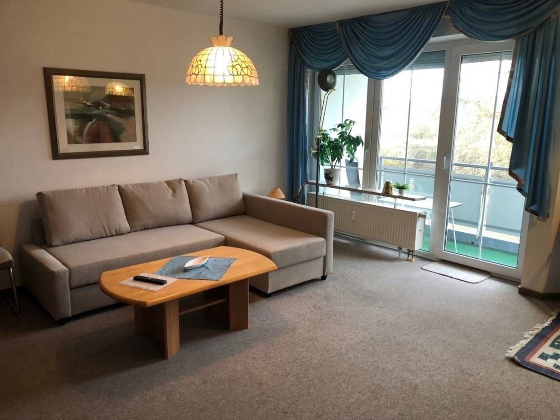 62 M² Ferienwohnung ∙ 1 Schlafzimmer ∙ 4 Gäste - Bad Rodach