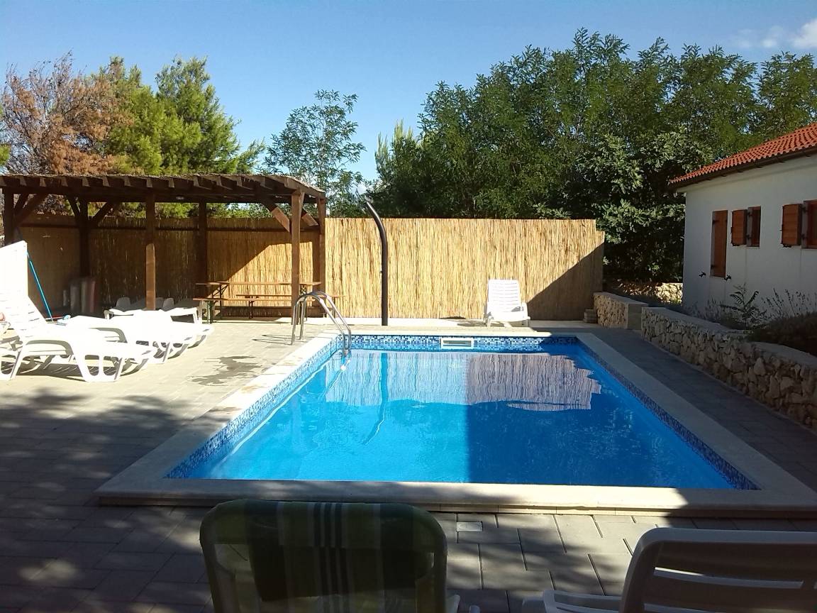 48 M² Apartment ∙ 2 Bedrooms ∙ 6 Guests - Vir