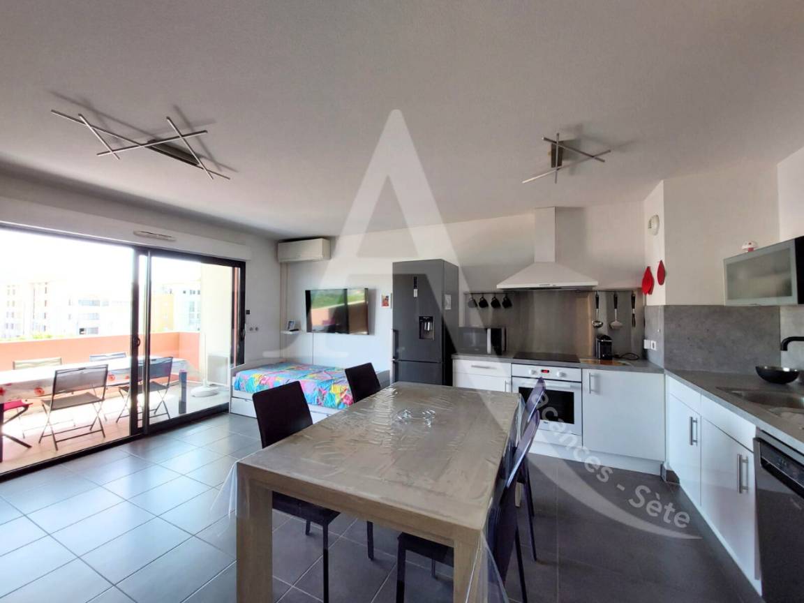 46 M² Apartment ∙ 1 Bedroom ∙ 5 Guests - Sète