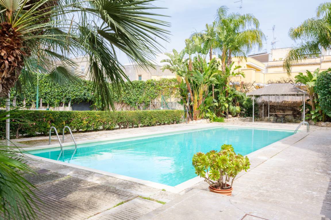 300 M² Villa ∙ 3 Schlafzimmer ∙ 7 Gäste - Lecce