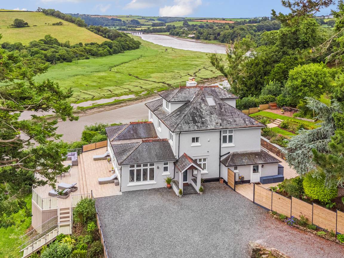 Cottage ∙ 5 Bedrooms ∙ 10 Guests - Bideford