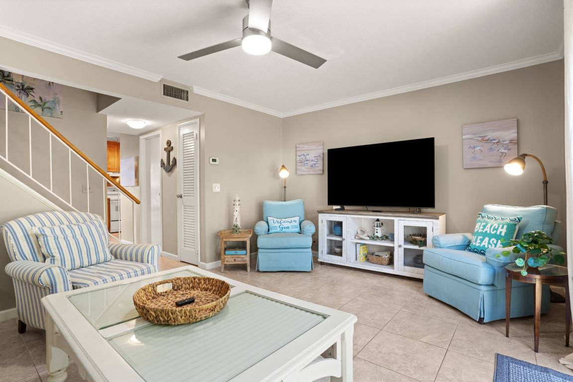 101 M² House ∙ 2 Bedrooms ∙ 6 Guests - St. Simons Island, GA