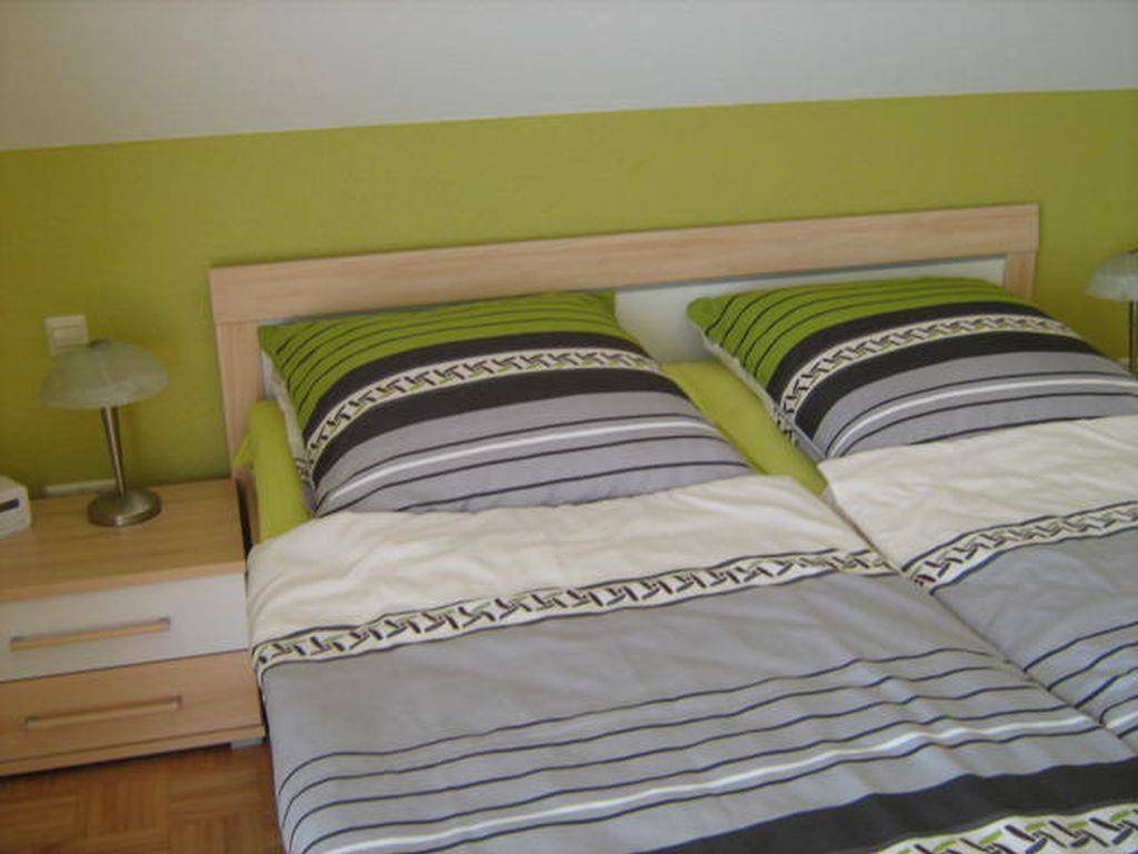 70 M² Ferienwohnung ∙ 2 Schlafzimmer ∙ 4 Gäste - Meisenheim
