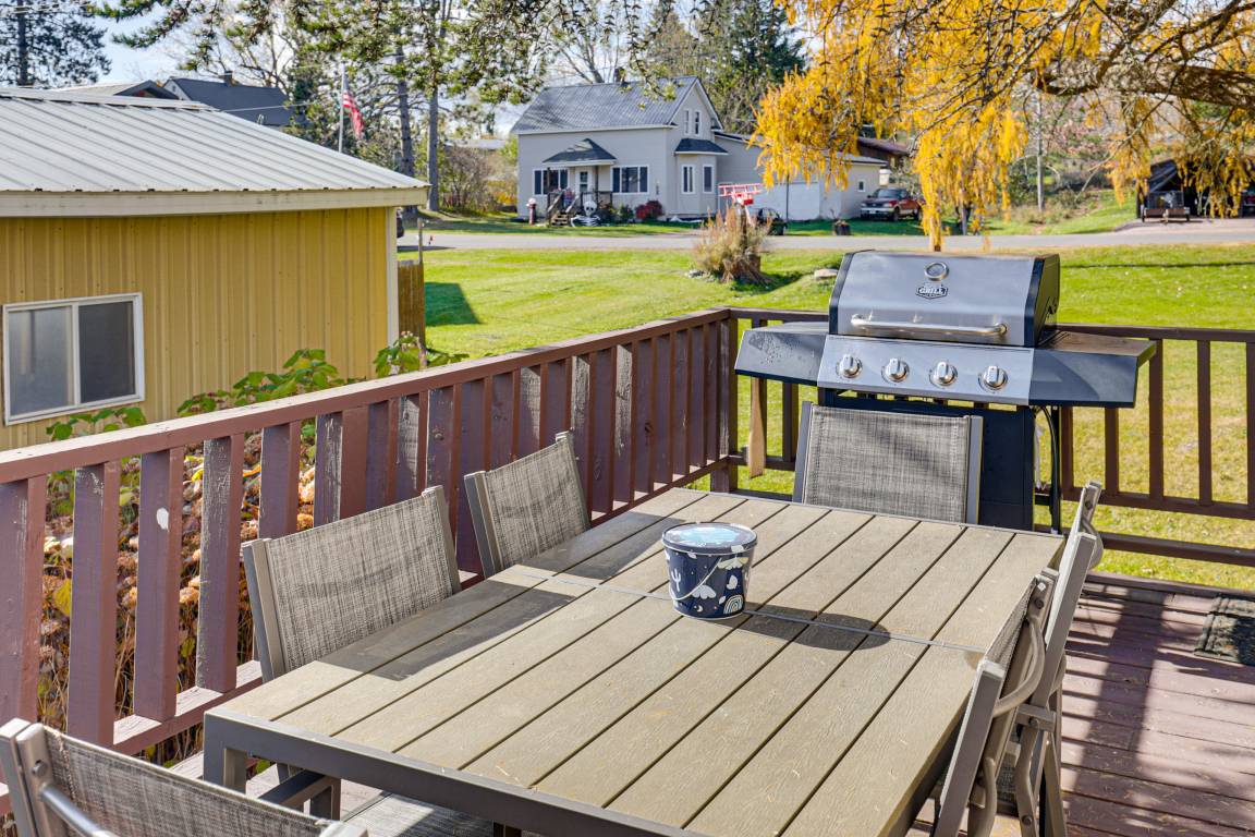 102 M² House ∙ 4 Bedrooms ∙ 10 Guests - Copper Falls State Park, Mellen