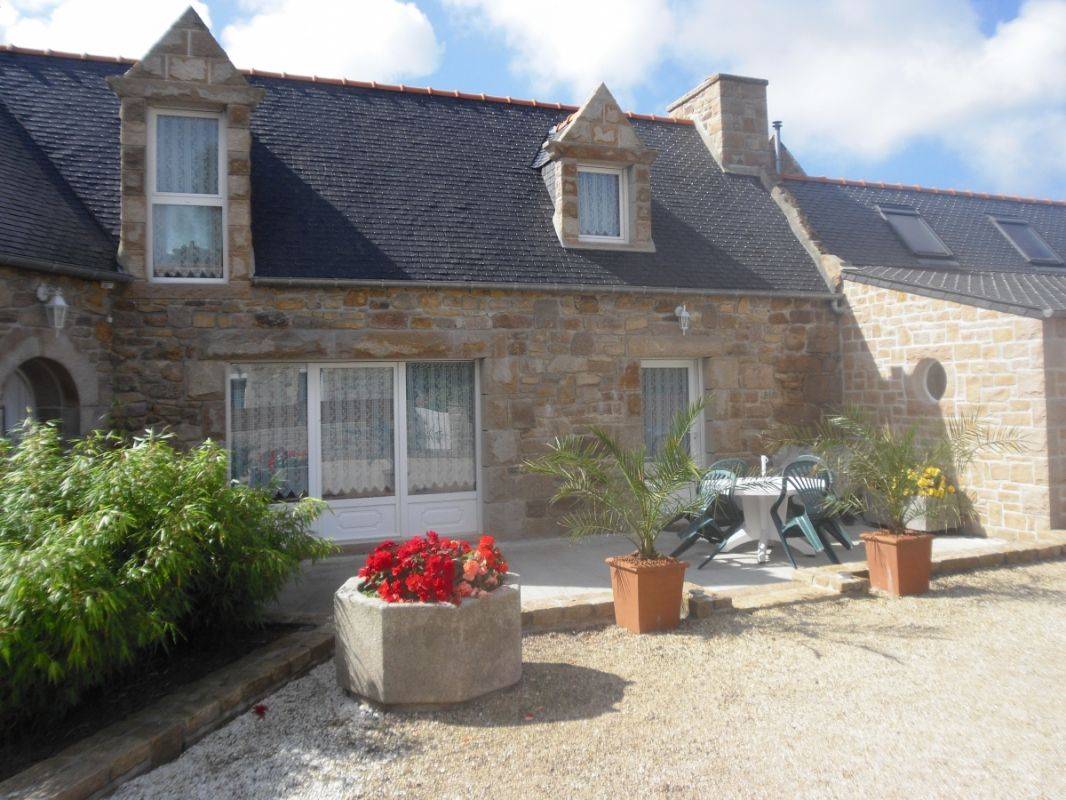 87 M² Gîte ∙ 2 Chambres ∙ 5 Personnes - Perros-Guirec