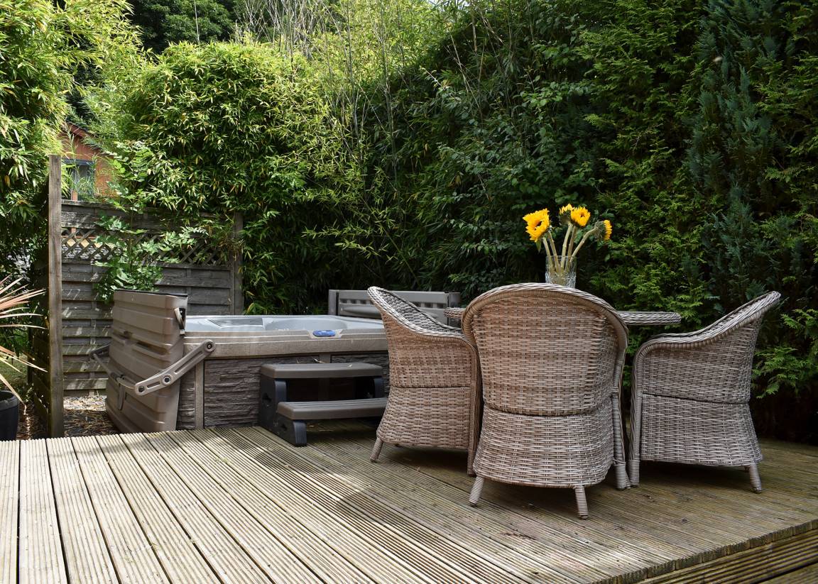 Chalet ∙ 2 Bedrooms ∙ 4 Guests - Lancashire