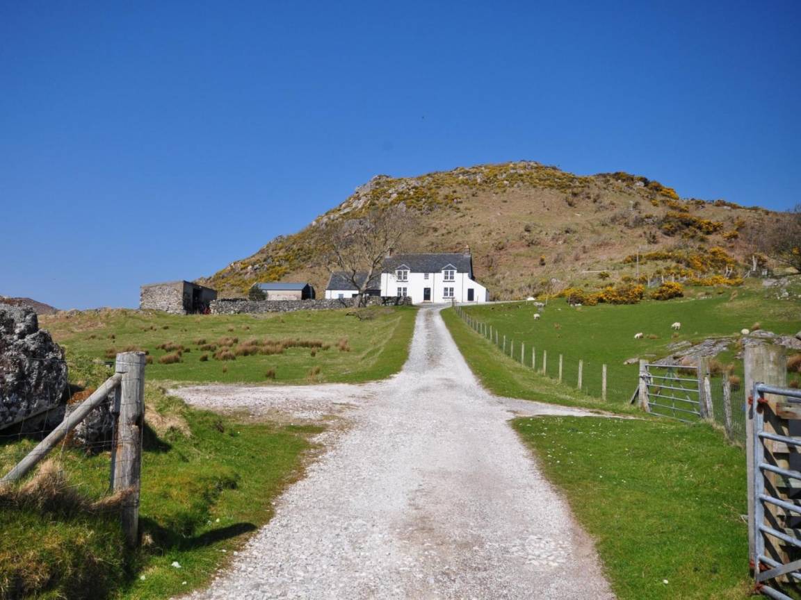 Cottage ∙ 2 Bedrooms ∙ 4 Guests - Achmelvich Bay