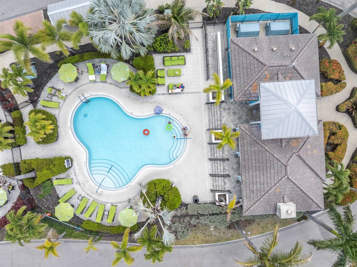 House ∙ 3 Bedrooms ∙ 7 Guests - Holmes Beach, FL