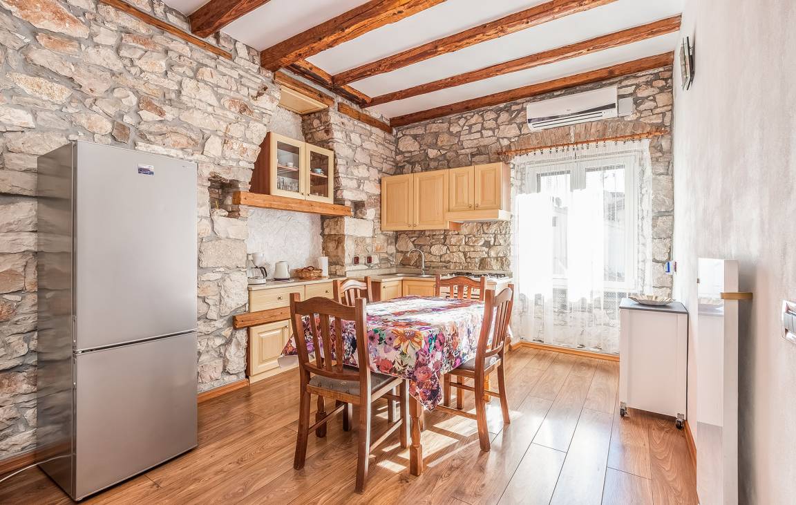 60 M² Appartamento Vacanza ∙ 2 Camere Da Letto ∙ 5 Ospiti - Parenzo