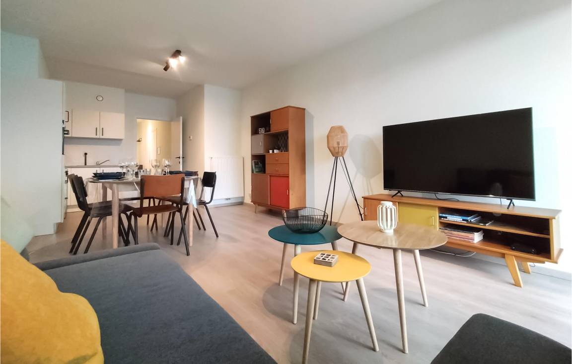 73 M² Apartment ∙ 2 Bedrooms ∙ 4 Guests - Oostende
