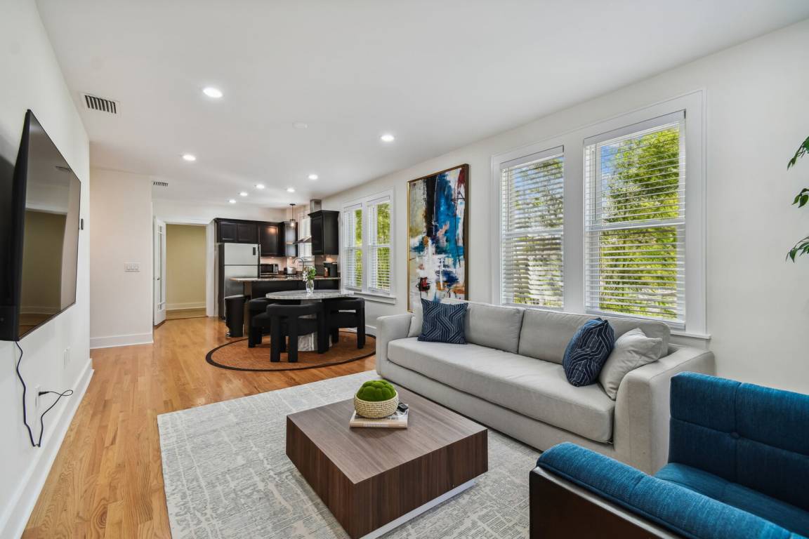 79 M² Apartment ∙ 2 Bedrooms ∙ 6 Guests - St. Petersburg, FL