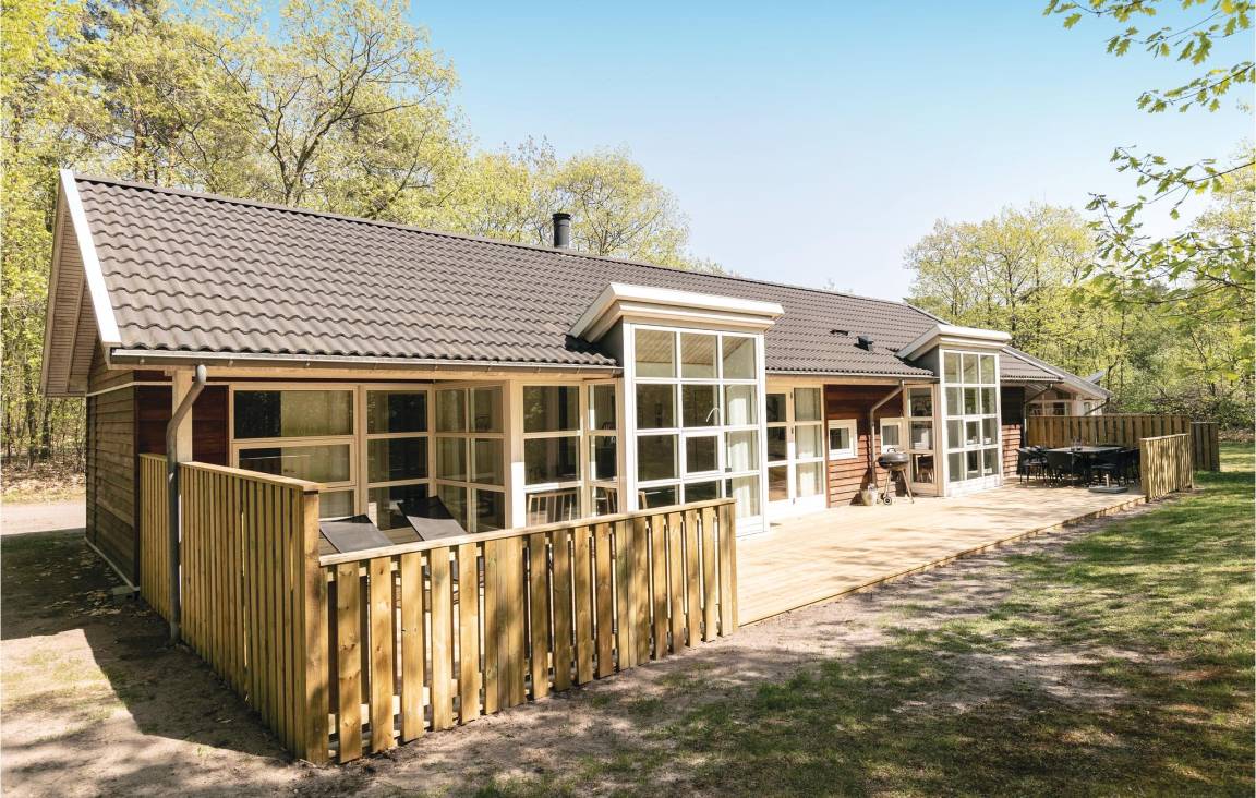 117 M² Ferienhaus ∙ 4 Schlafzimmer ∙ 10 Gäste - Bornholm