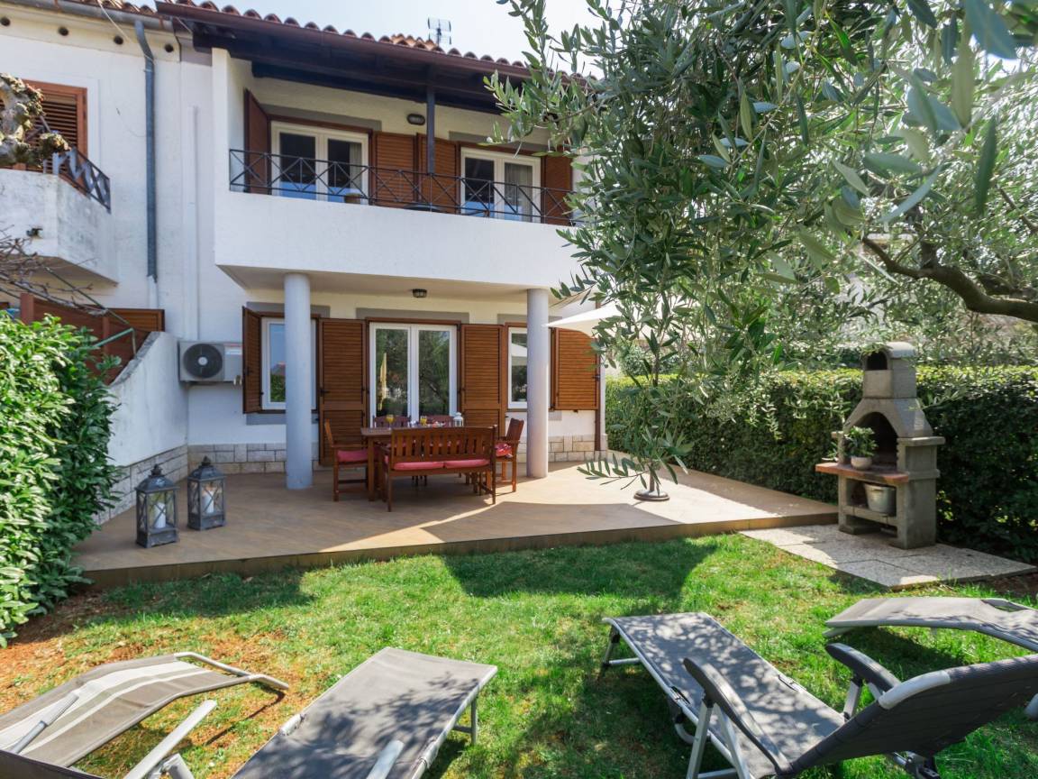 110 M² Casa ∙ 3 Habitaciones ∙ 6 Huéspedes - Vrsar