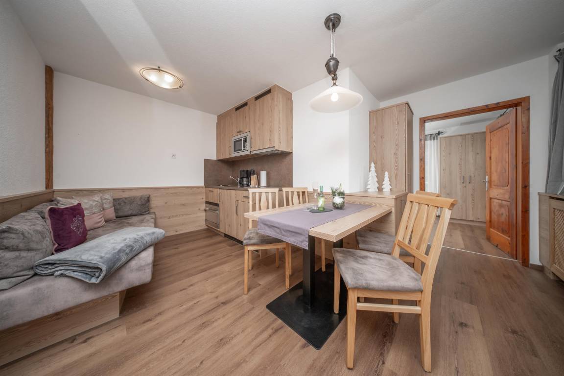 40 M² Ferienwohnung ∙ 2 Schlafzimmer ∙ 4 Gäste - Niederthai