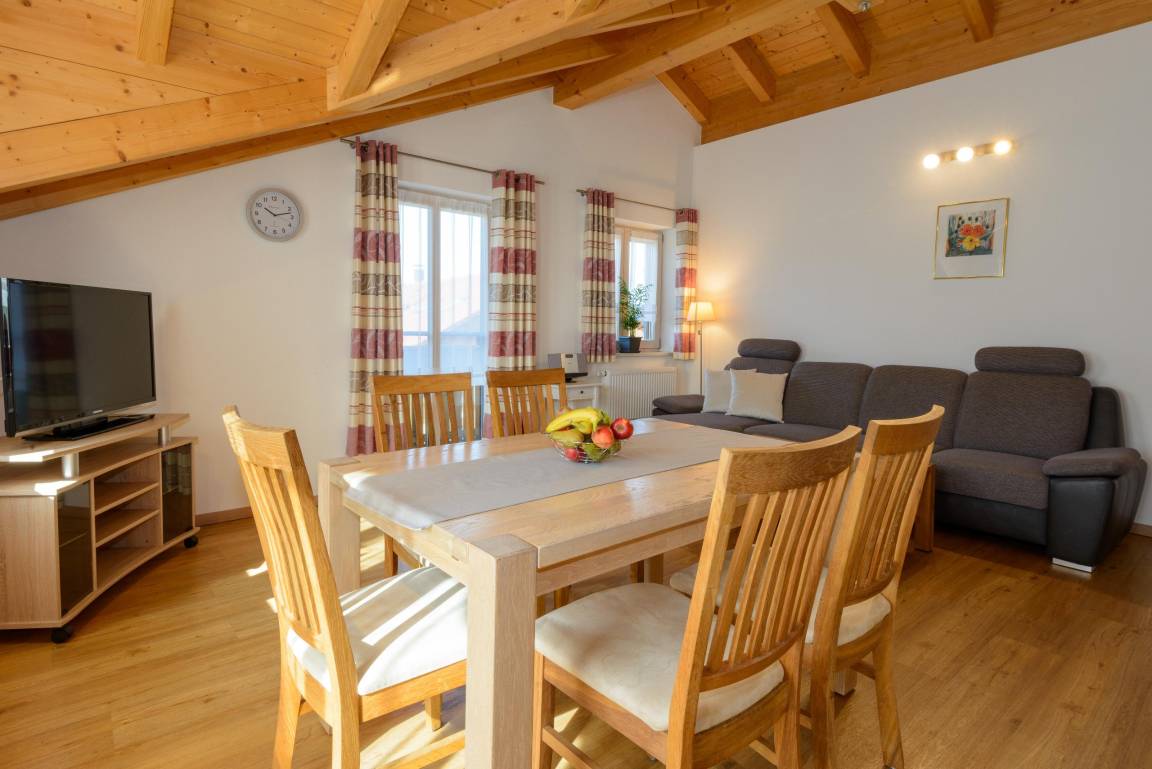 90 M² Appartement ∙ 2 Slaapkamers ∙ 5 Gasten - Zwiesel