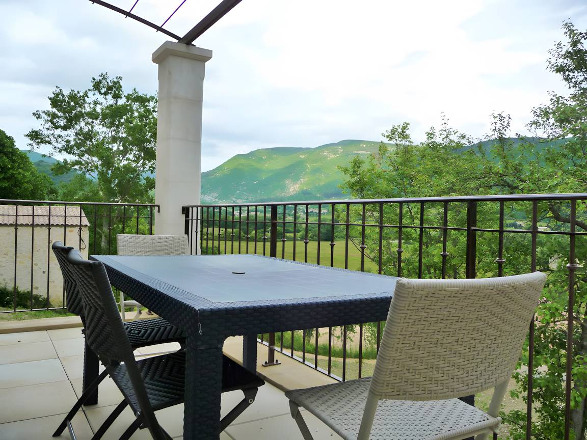 62 M² Appartement ∙ 2 Chambres ∙ 4 Personnes - Savoillan
