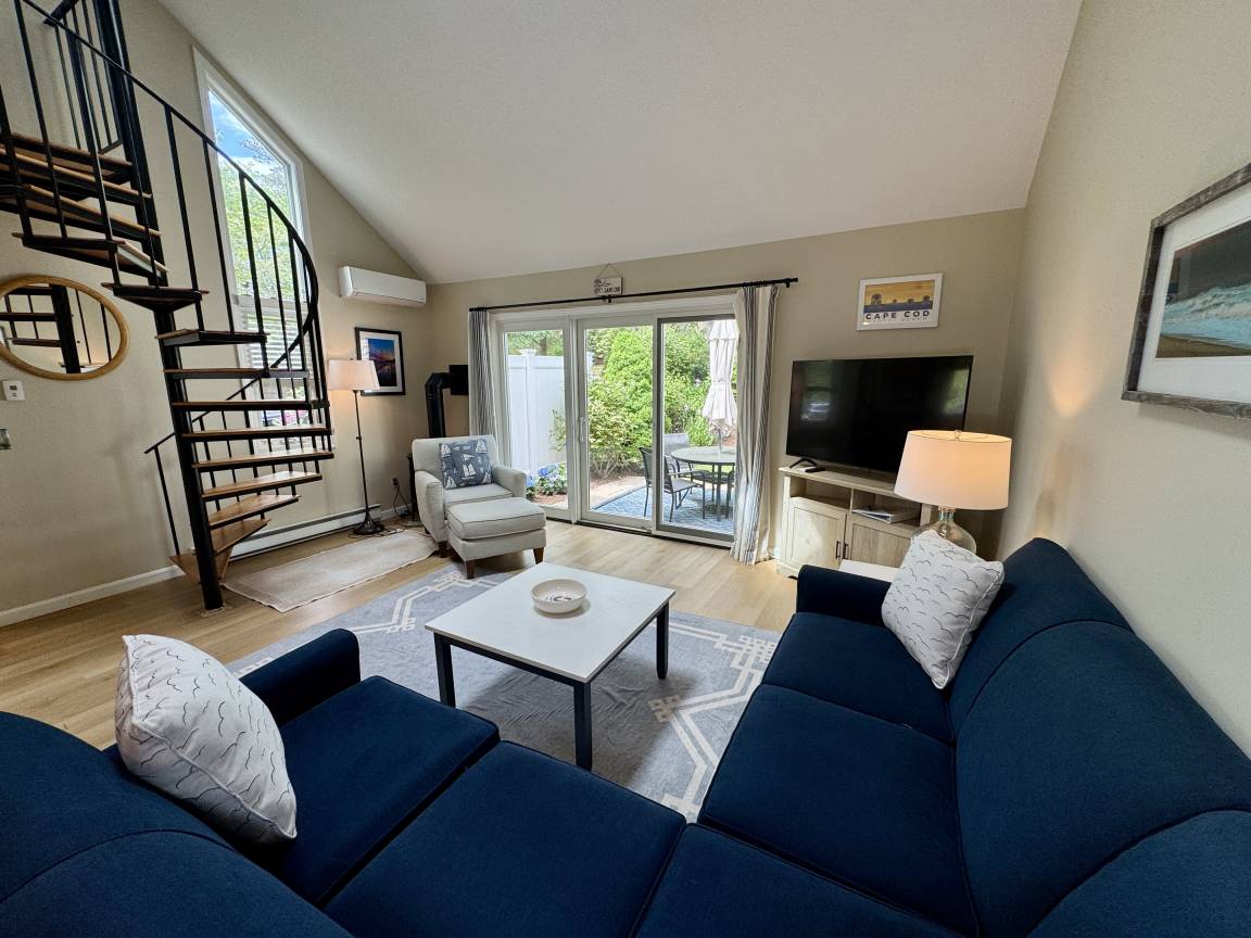 99 M² Condo ∙ 2 Bedrooms ∙ 6 Guests - Eastham, MA