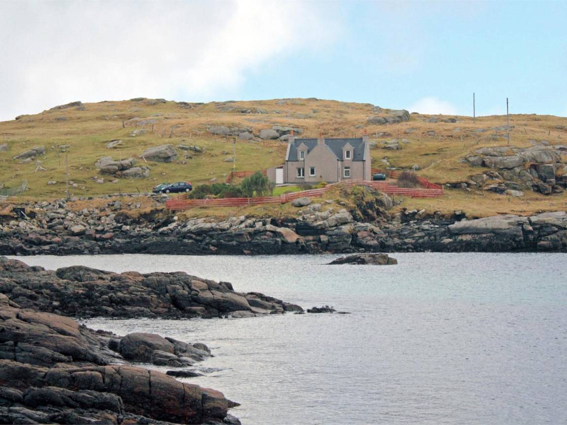 Cottage ∙ 3 Bedrooms ∙ 6 Guests - Barra