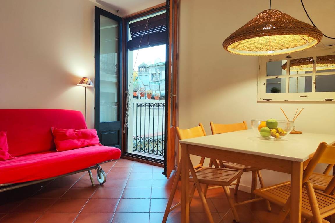 47 M² Apartamento ∙ 1 Habitación ∙ 2 Huéspedes - Badalona