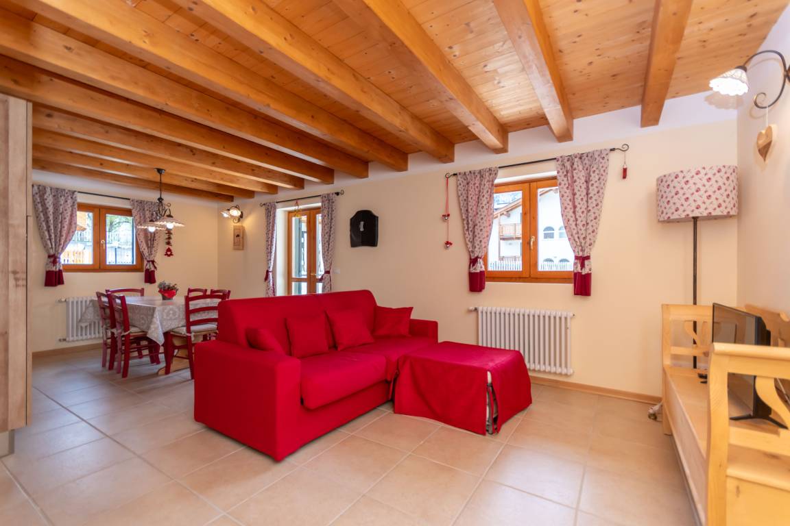 70 M² Huoneisto ∙ 2 Makuuhuonetta ∙ 6 Vierasta - Alleghe