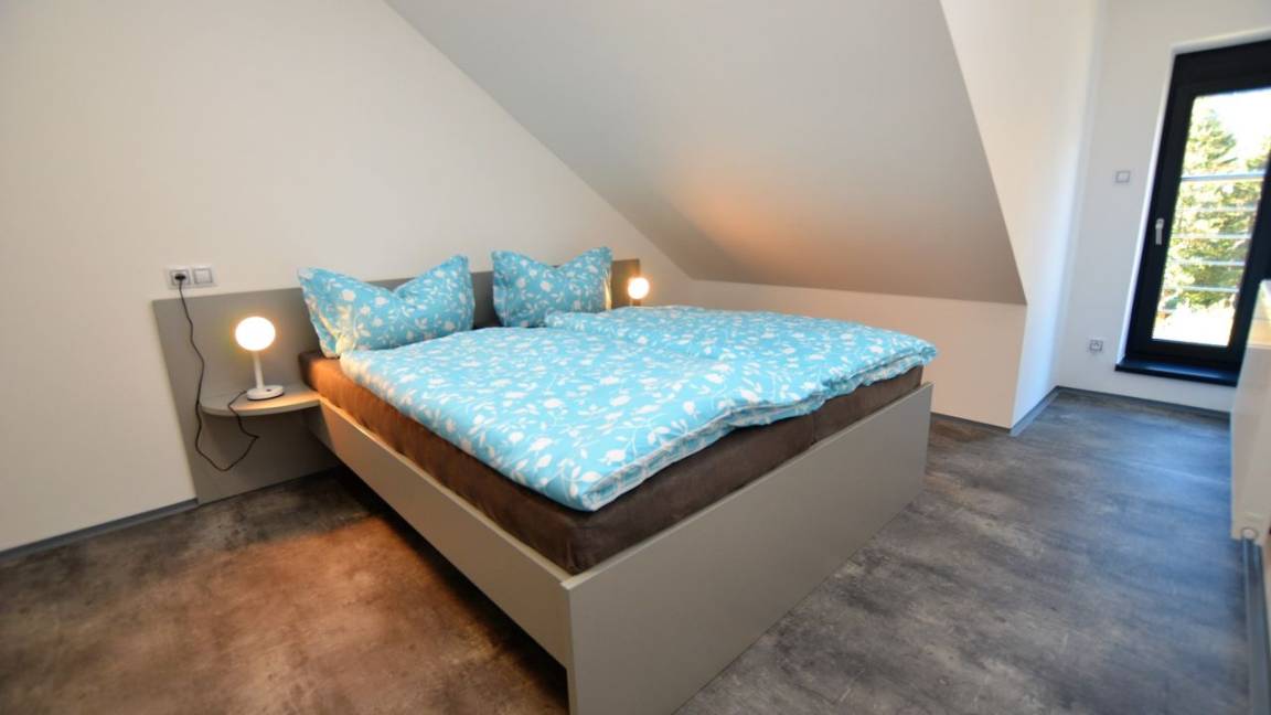 65 M² Ferienhaus ∙ 2 Schlafzimmer ∙ 5 Gäste - Bodenmais