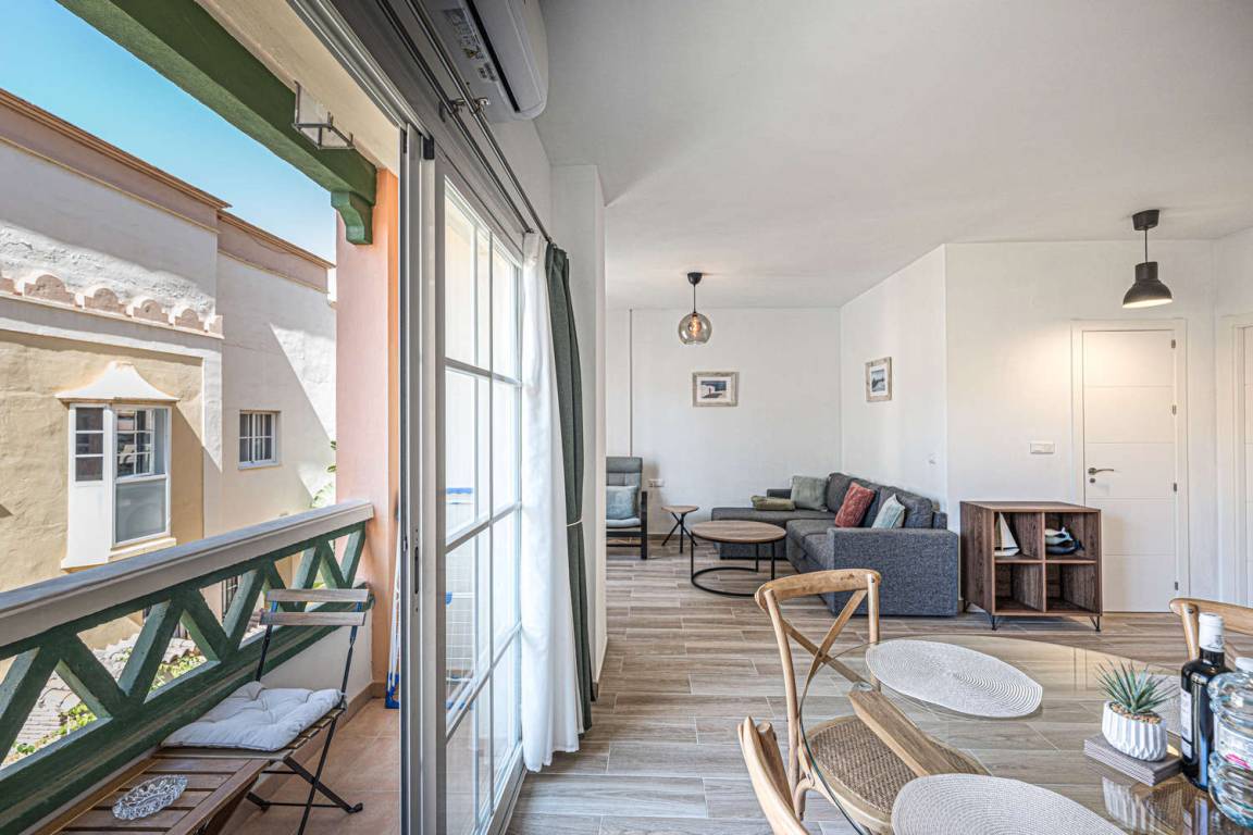 74 M² Appartamento Vacanza ∙ 1 Camera Da Letto ∙ 2 Ospiti - Nerja