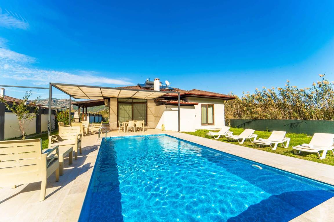 Villa ∙ 3 Bedrooms ∙ 9 Guests - Ortaca