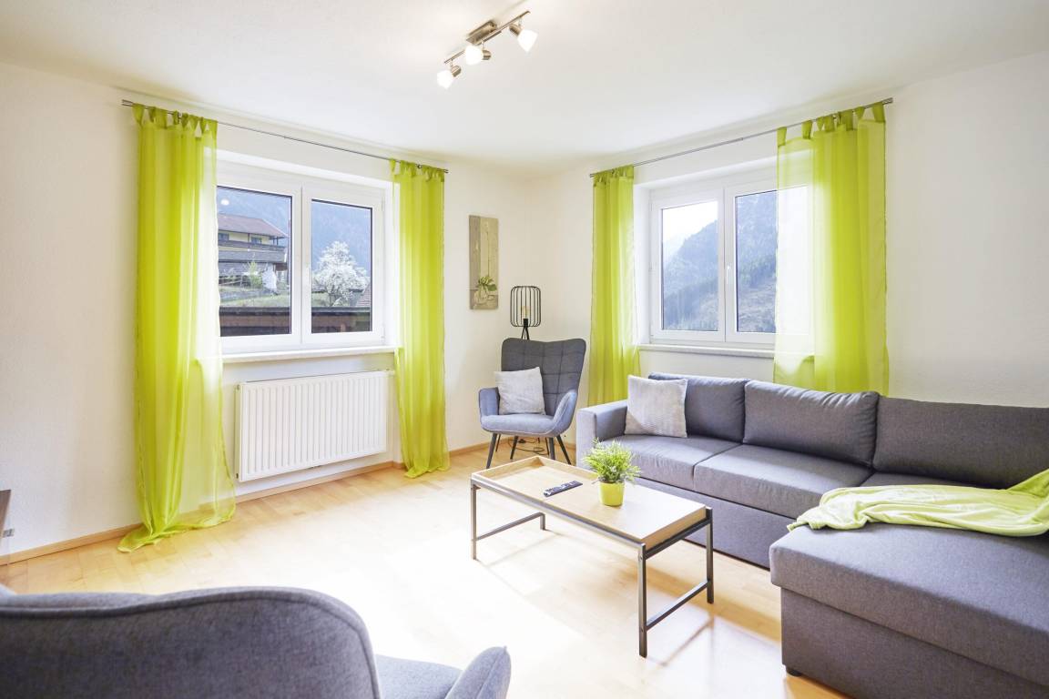 72 M² Ferienwohnung ∙ 2 Schlafzimmer ∙ 5 Gäste - Sautens