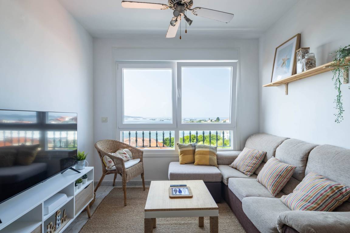 60 M² Apartamento ∙ 2 Quartos ∙ 4 Hóspedes - Boiro