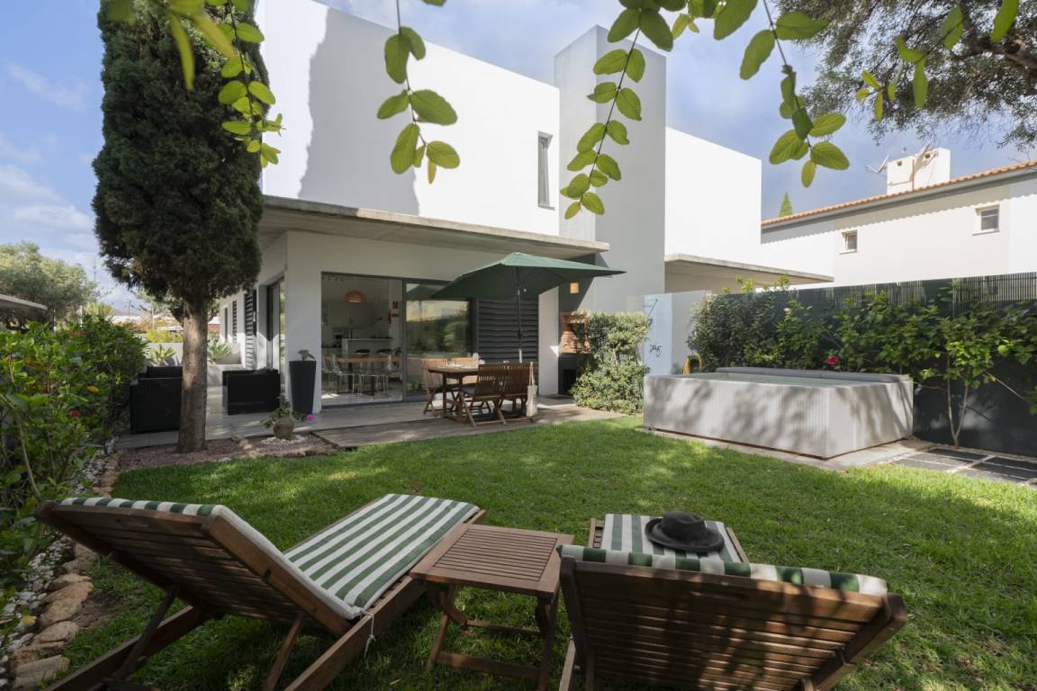 95 M² House ∙ 2 Bedrooms ∙ 4 Guests - Porto Santo Island