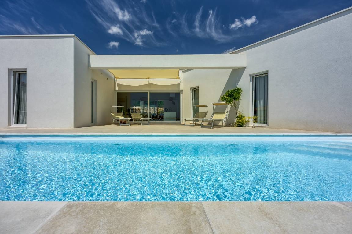 130 M² Villa ∙ 3 Habitaciones ∙ 6 Huéspedes - Cres