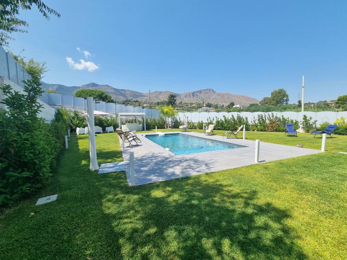 80 M² Appartement ∙ 2 Chambres ∙ 6 Personnes - Trabia