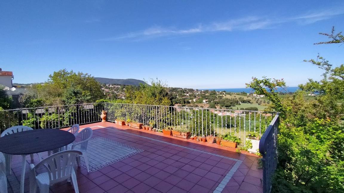 Villa ∙ 3 Chambres ∙ 8 Personnes - Numana