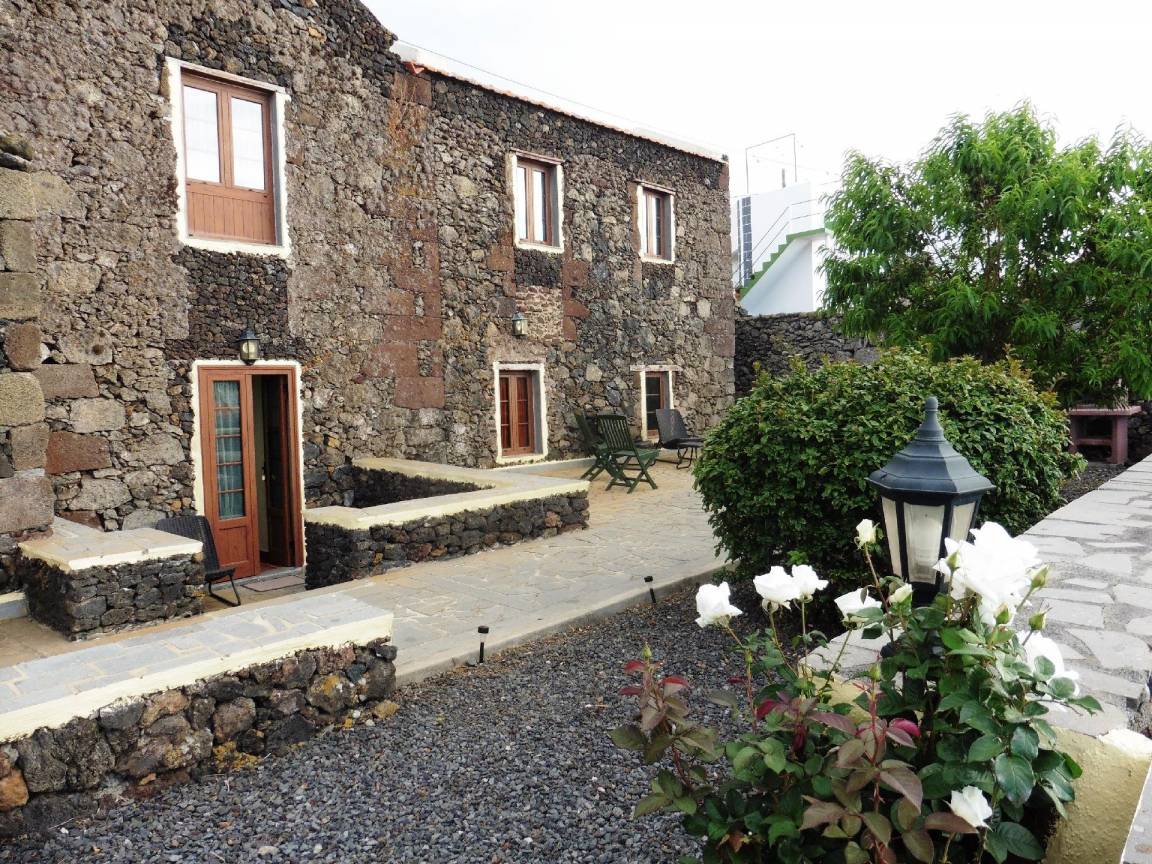 79 M² Ferienhaus ∙ 1 Schlafzimmer ∙ 3 Gäste - El Hierro