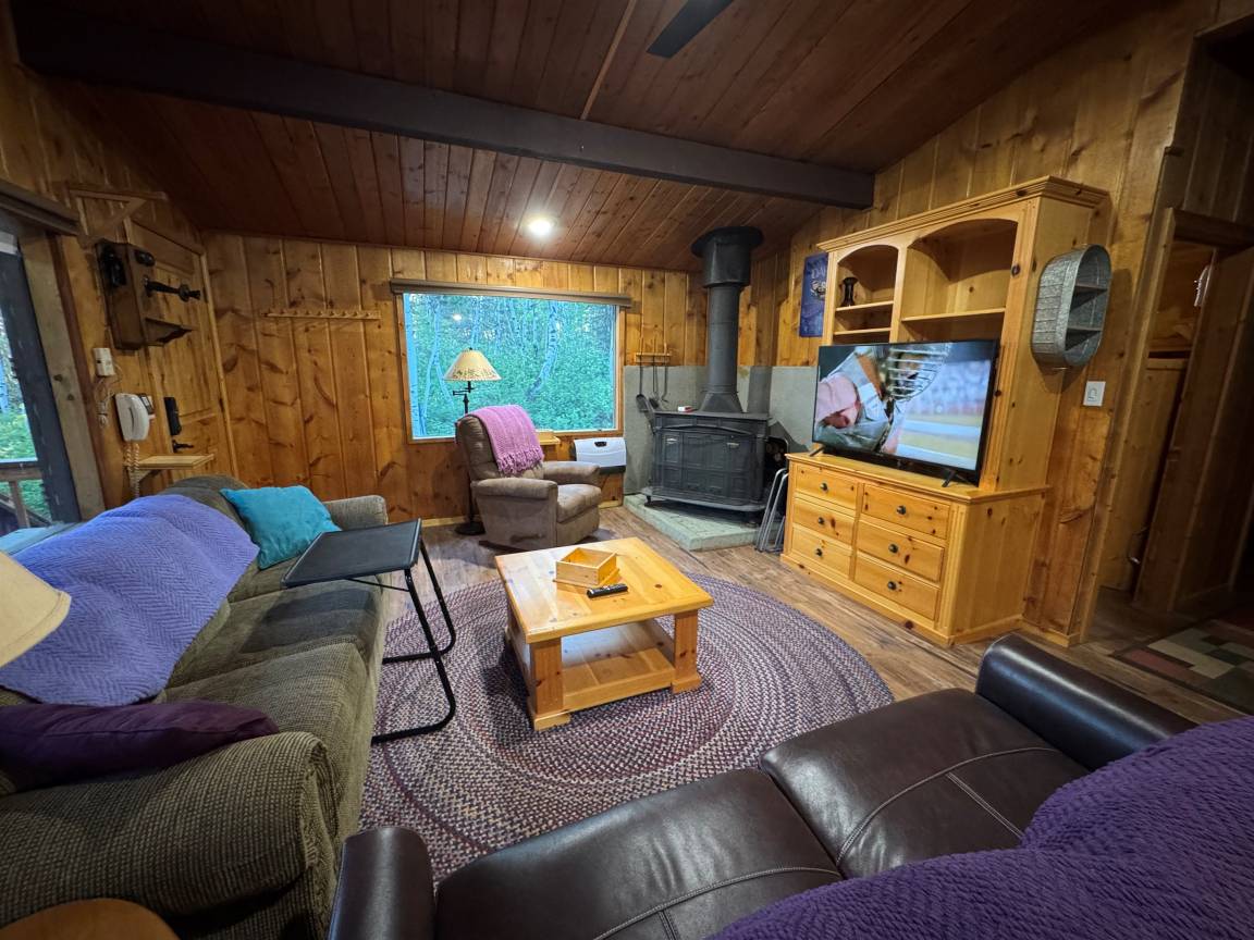 84 M² Cabin ∙ 2 Bedrooms ∙ 6 Guests - Island Park, ID