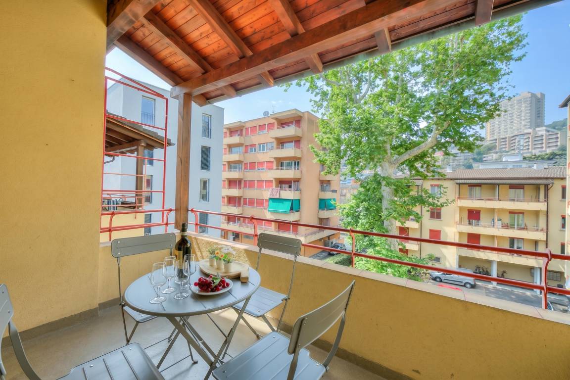 80 M² Apartment ∙ 2 Bedrooms ∙ 4 Guests - Lugano