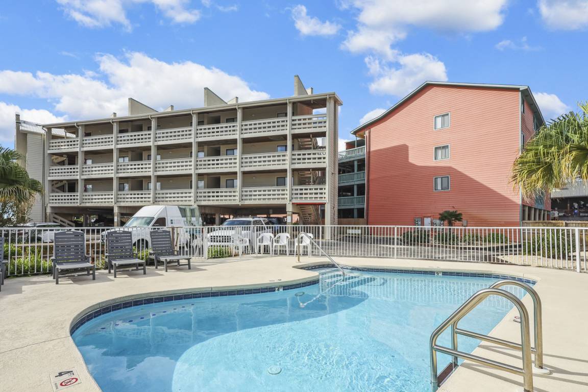 Apartment ∙ 2 Bedrooms ∙ 6 Guests - Alabama