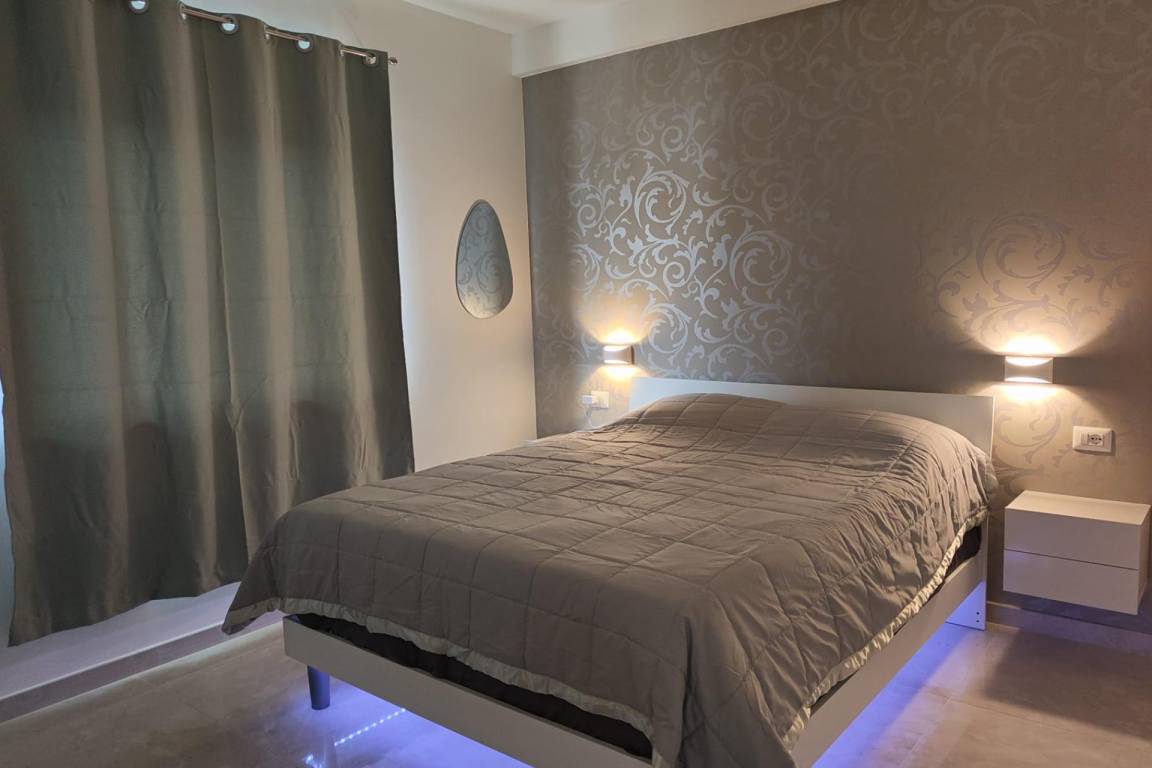 45 M² Appartamento Vacanza ∙ 1 Camera Da Letto ∙ 4 Ospiti - Davoli