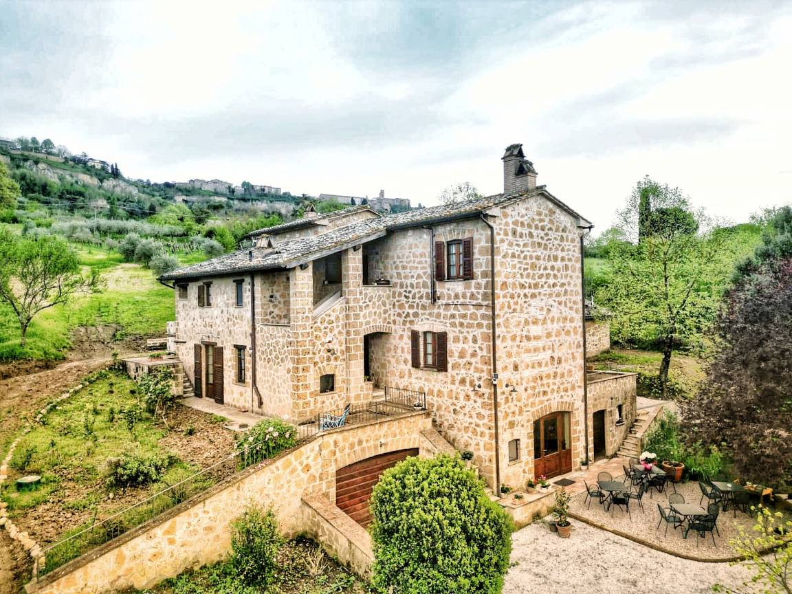 150 M² Farmhouse ∙ 4 Bedrooms ∙ 9 Guests - Orvieto