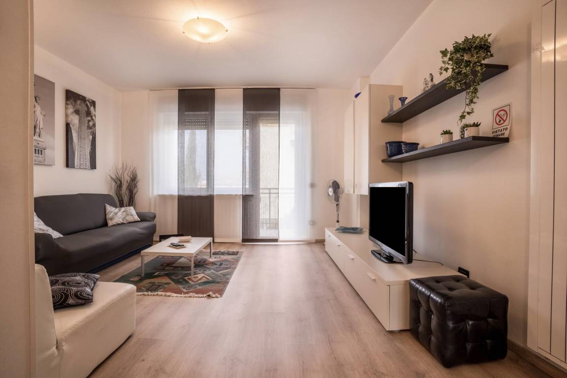 90 M² Apartamento ∙ 3 Habitaciones ∙ 6 Huéspedes - Arco