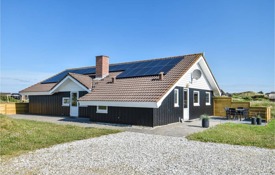 112 M² Ferienhaus ∙ 4 Schlafzimmer ∙ 8 Gäste - Ringkøbing