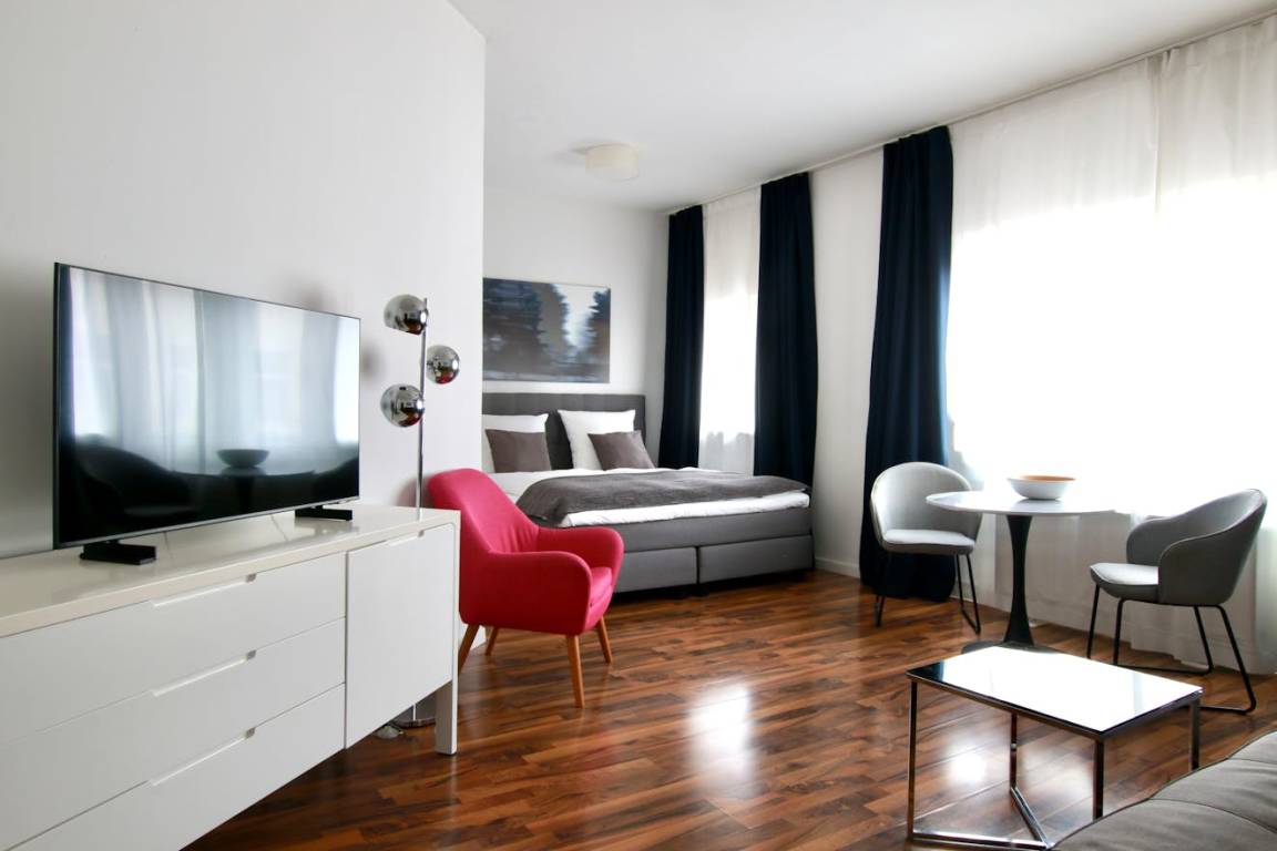 36 M² Apartment ∙ 2 Guests - Cologne