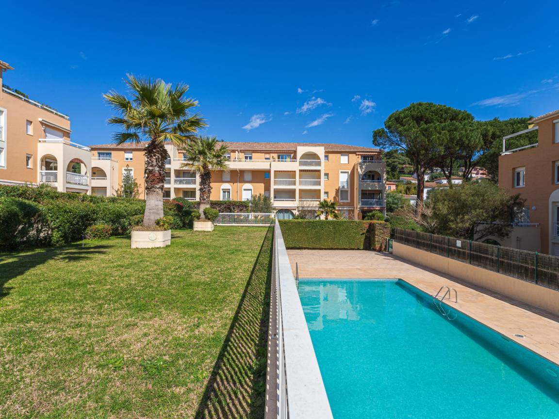 37 M² Appartement ∙ 1 Chambre ∙ 4 Personnes - Plage de Pramousquier