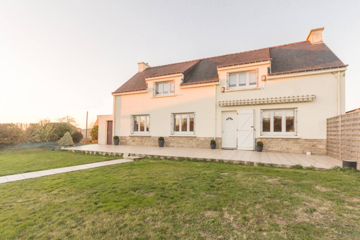 150 M² Gîte ∙ 4 Chambres ∙ 6 Personnes - Auray