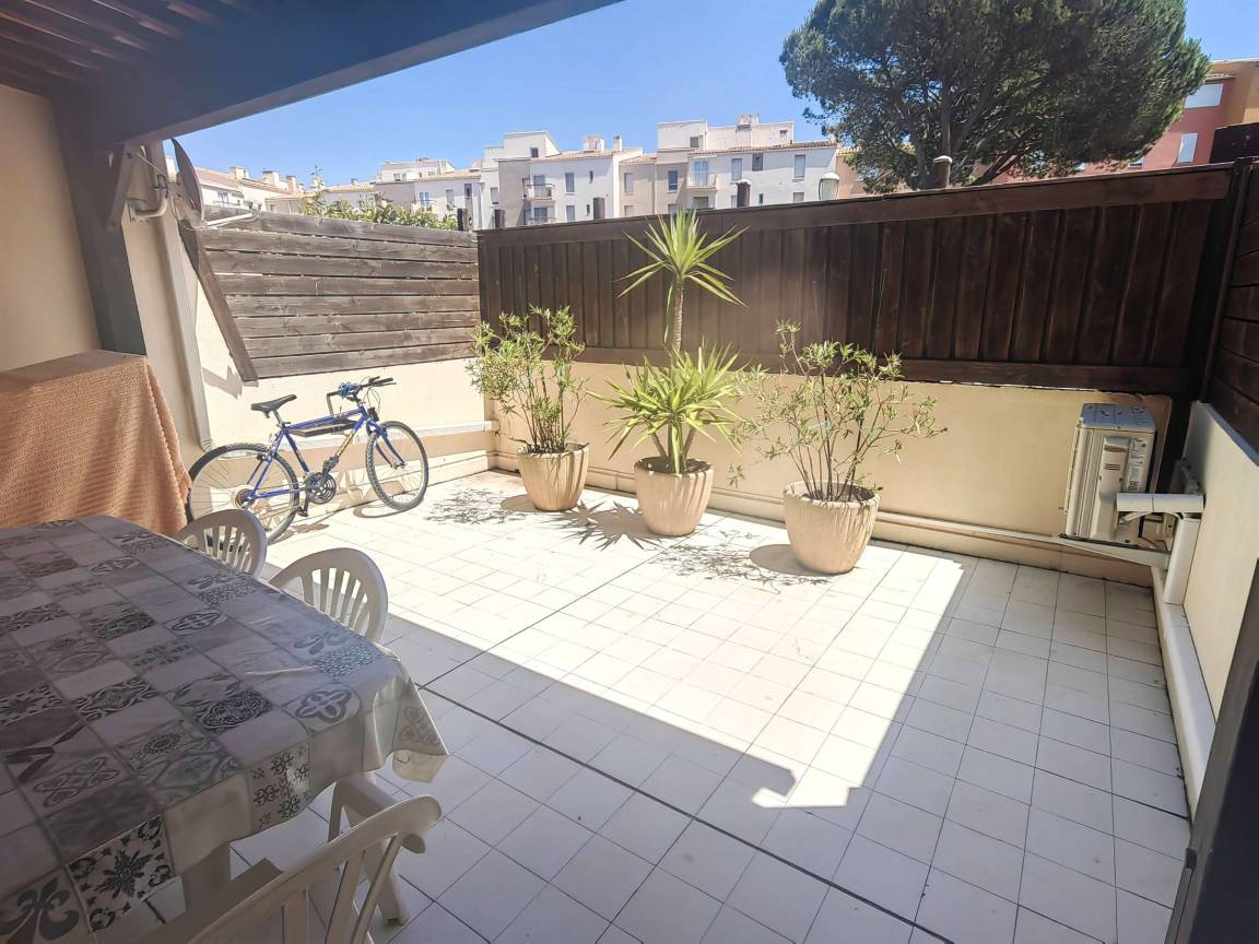 31 M² Apartment ∙ 1 Bedroom ∙ 4 Guests - Sète