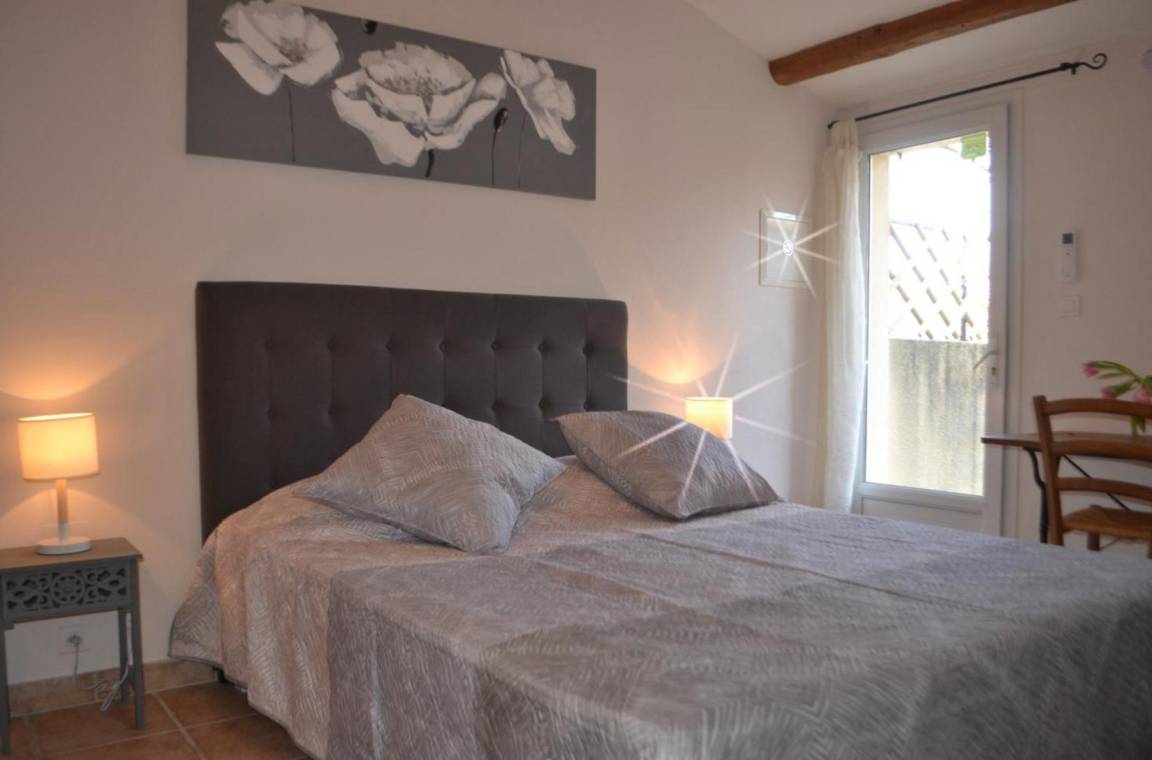 14 M² Majatalo ∙ 1 Makuuhuone ∙ 2 Vierasta - Fontaine-de-Vaucluse