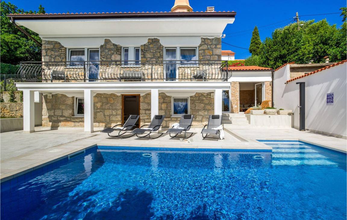 130 M² House ∙ 3 Bedrooms ∙ 6 Guests - Jadranovo