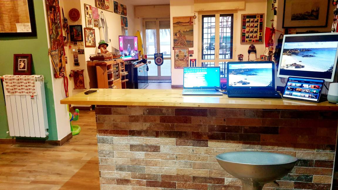 118 M² Appartement ∙ 2 Chambres ∙ 5 Personnes - Naples
